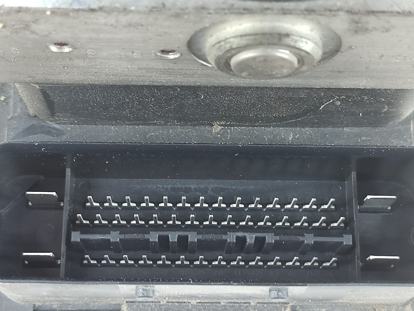 Modulo ABS para VOLVO V50 | Recife Peças Usadas