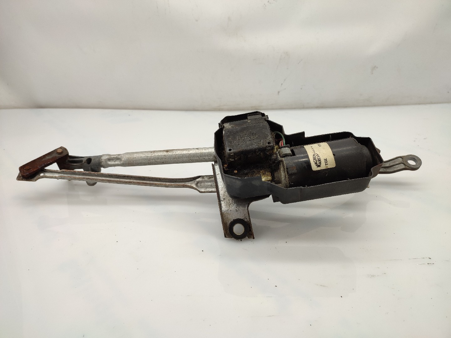 Fiat punto windscreen wiper motor store