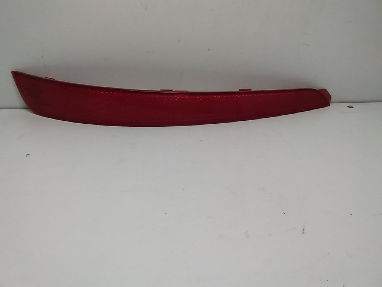 Refletor traseiro SKODA OCTAVIA III 5E9945105 - Motivauto