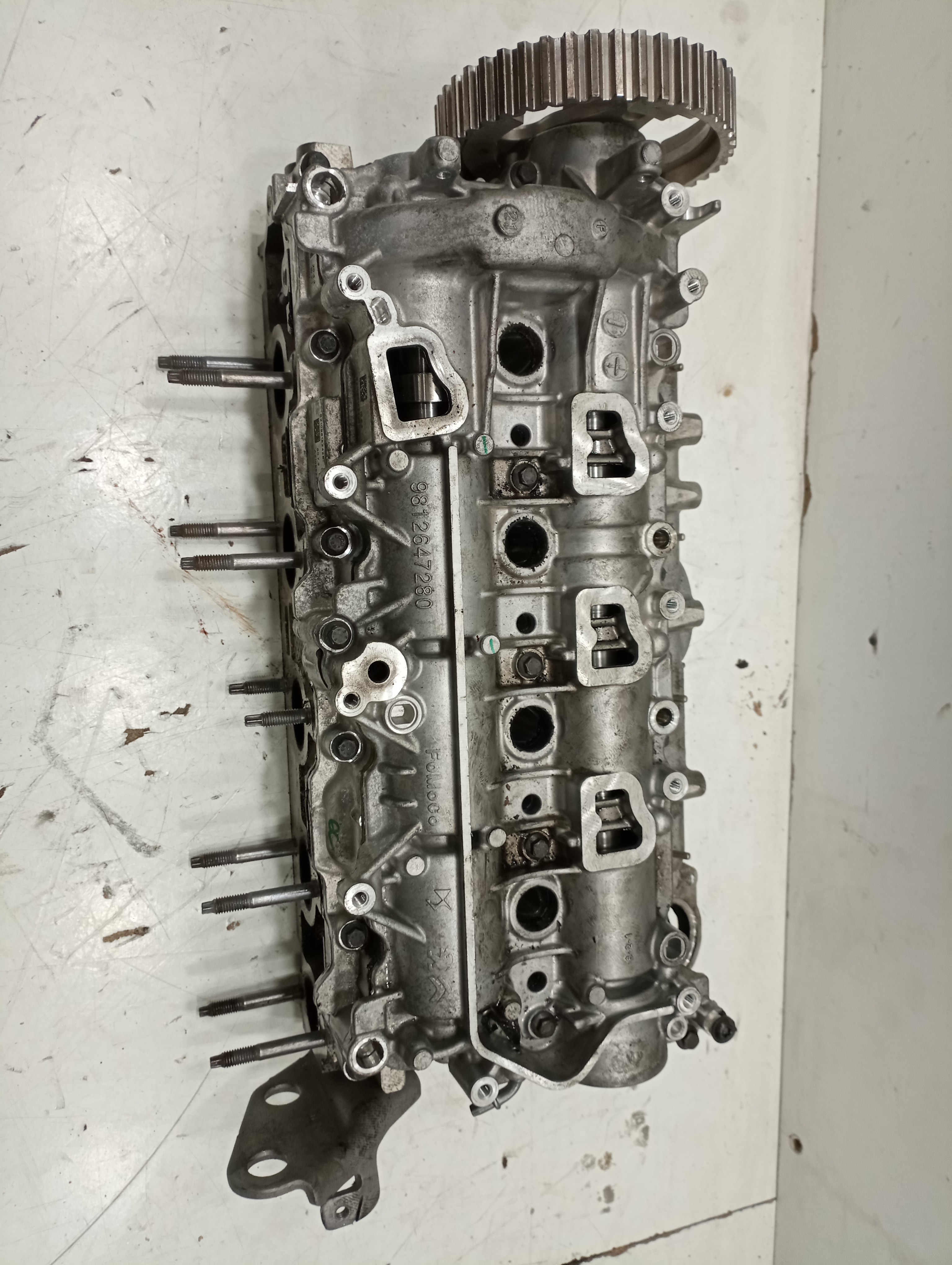 Cabeça de Motor PEUGEOT PARTNER Caixa 9812647280 - Motivauto