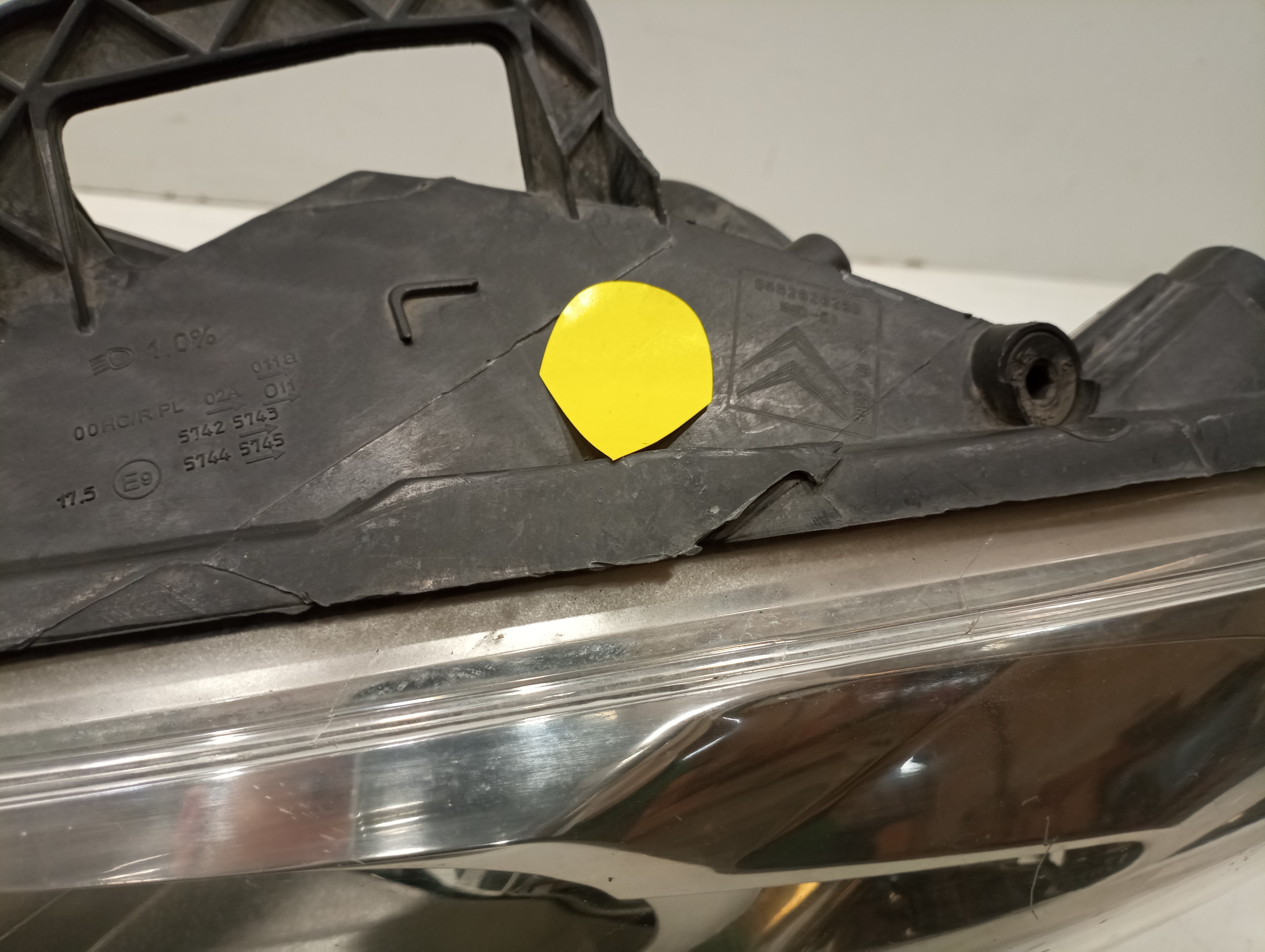 Ótica Esquerda CITROEN BERLINGO 9682828280 - Motivauto