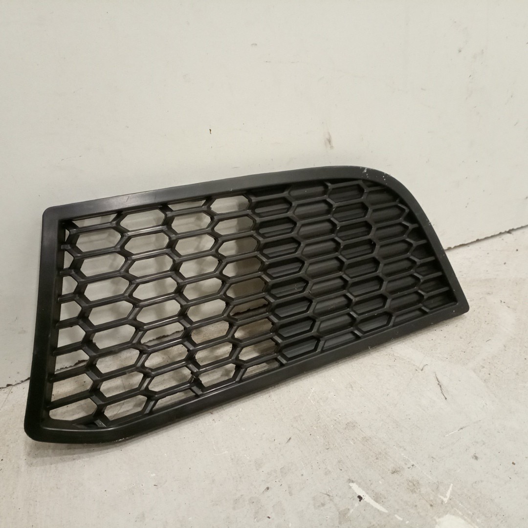 Grelha de para-choques - Motivauto