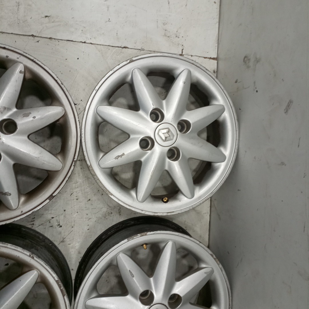 Conjunto de 4 jantes RENAULT CLIO II 5.5J R14 ET43 - Motivauto