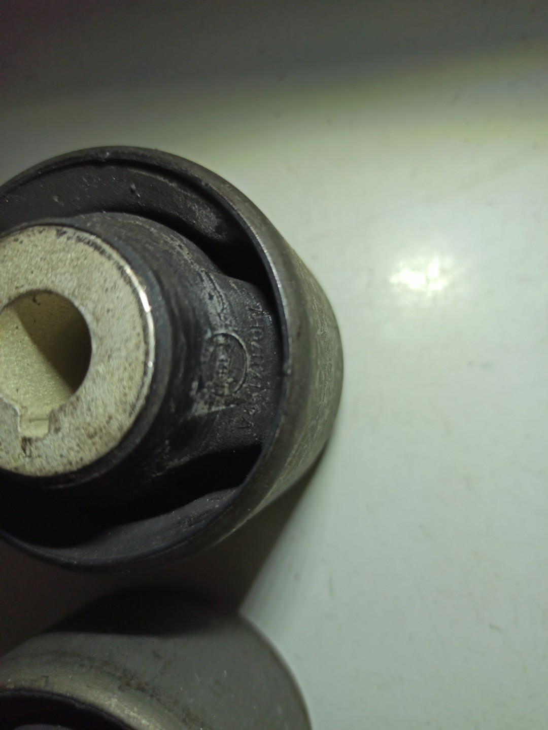 Casquilho VOLKSWAGEN MULTIVAN T5 7H0407182A - Motivauto