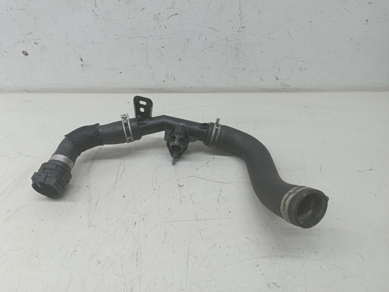 Tubo de Água CITROEN C-ELYSEE 9804208380 - Motivauto