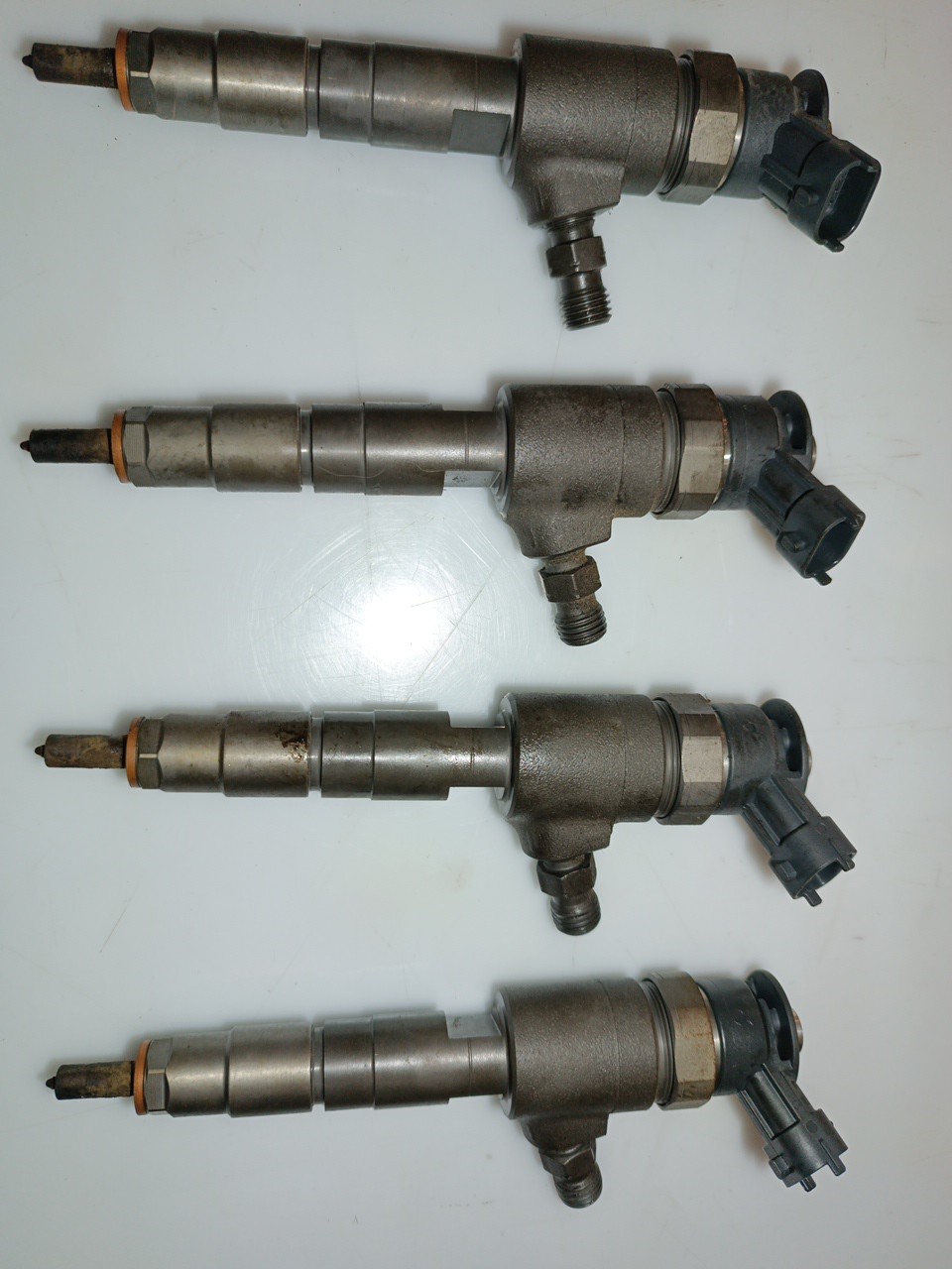 Injetor de combustível PEUGEOT 208 I 0445110566 - Motivauto