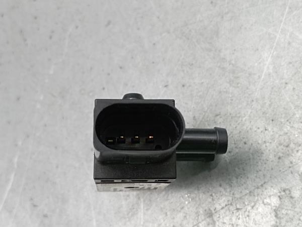 Sensor: VOLKSWAGEN GOLF VII - 04L906051 |Servcarros