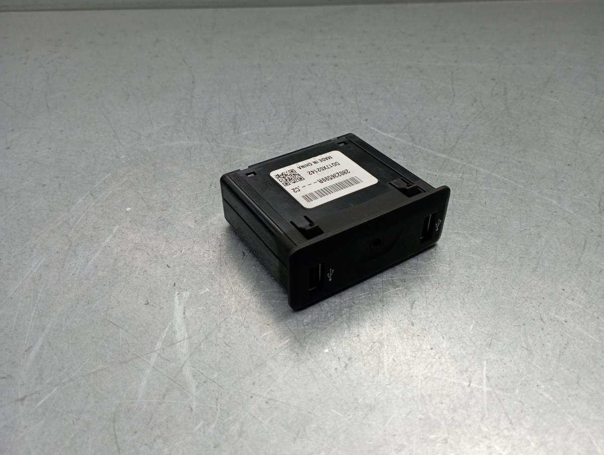 Módulo USB/AUX: RENAULT KADJAR - 280236599R / DQ17X52142 |Servcarros