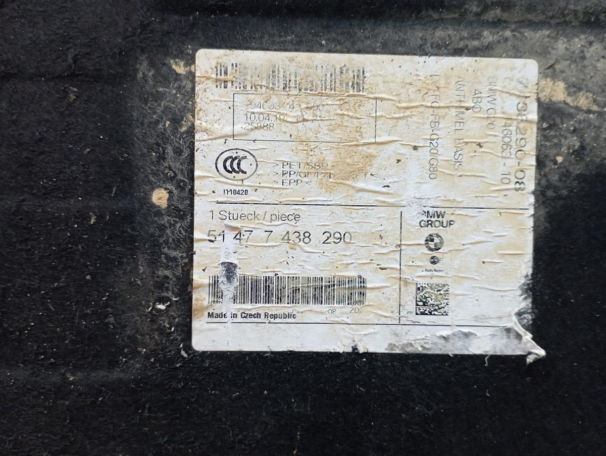 Tampo/Fundo Da Mala: BMW 3 - 51477438290 / 7438290 / 3829008 |Servcarros