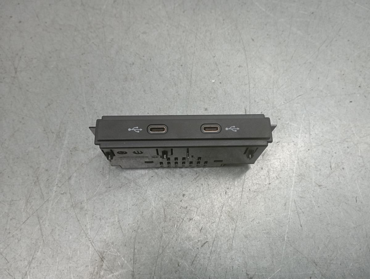 Módulo USB/AUX: SEAT LEON - 19VW0FC5 / 5NA035736 |Servcarros
