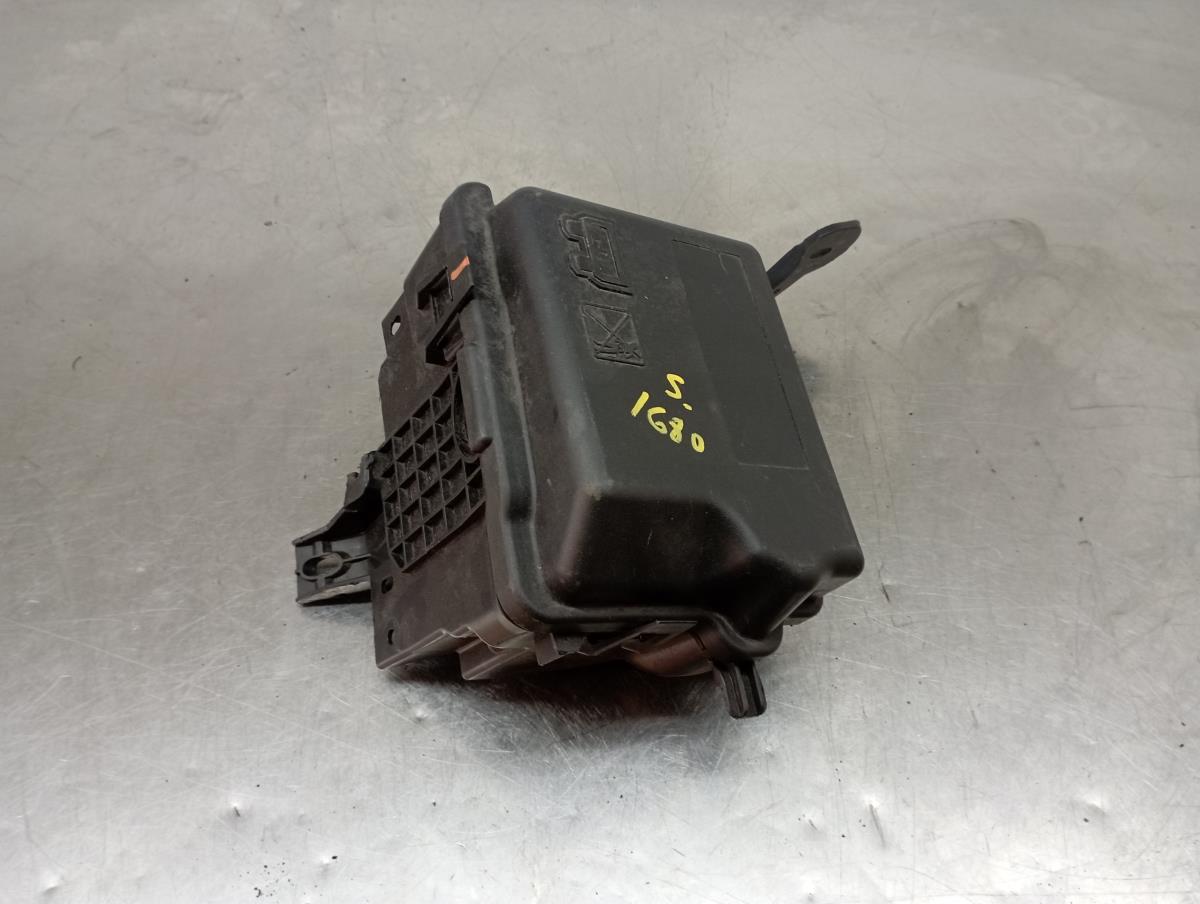 Fuse Box Casing: CITROEN C3 III - 9671941780 / 9671924480 |Servcarros