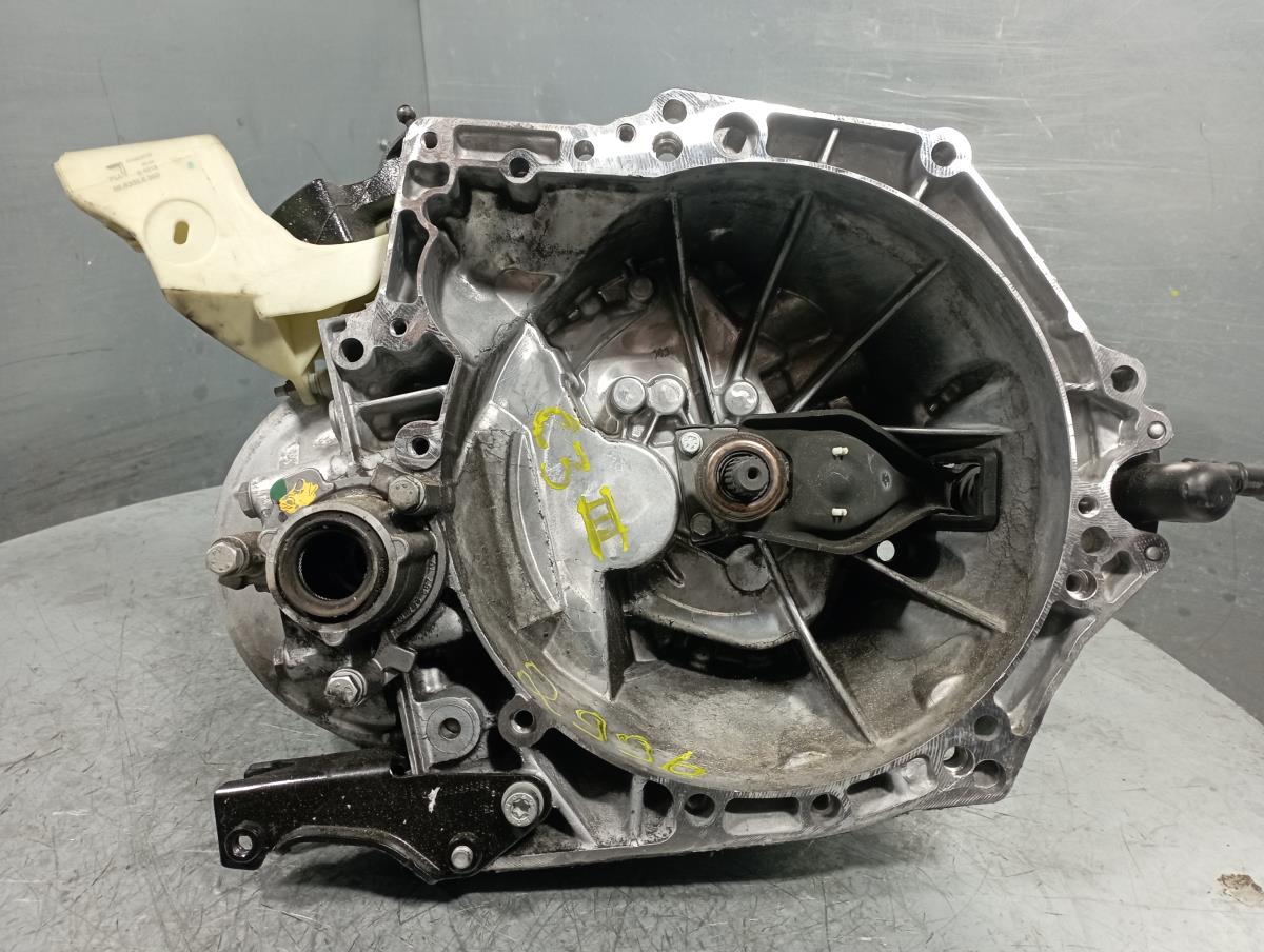 Manual Gearbox: CITROEN C3 III - 20ET69 / 8346476B |Servcarros