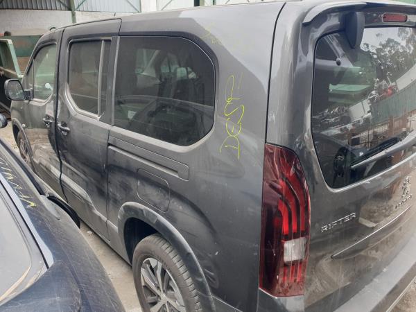 Left Rear Quarter Panel: PEUGEOT RIFTER - |Servcarros