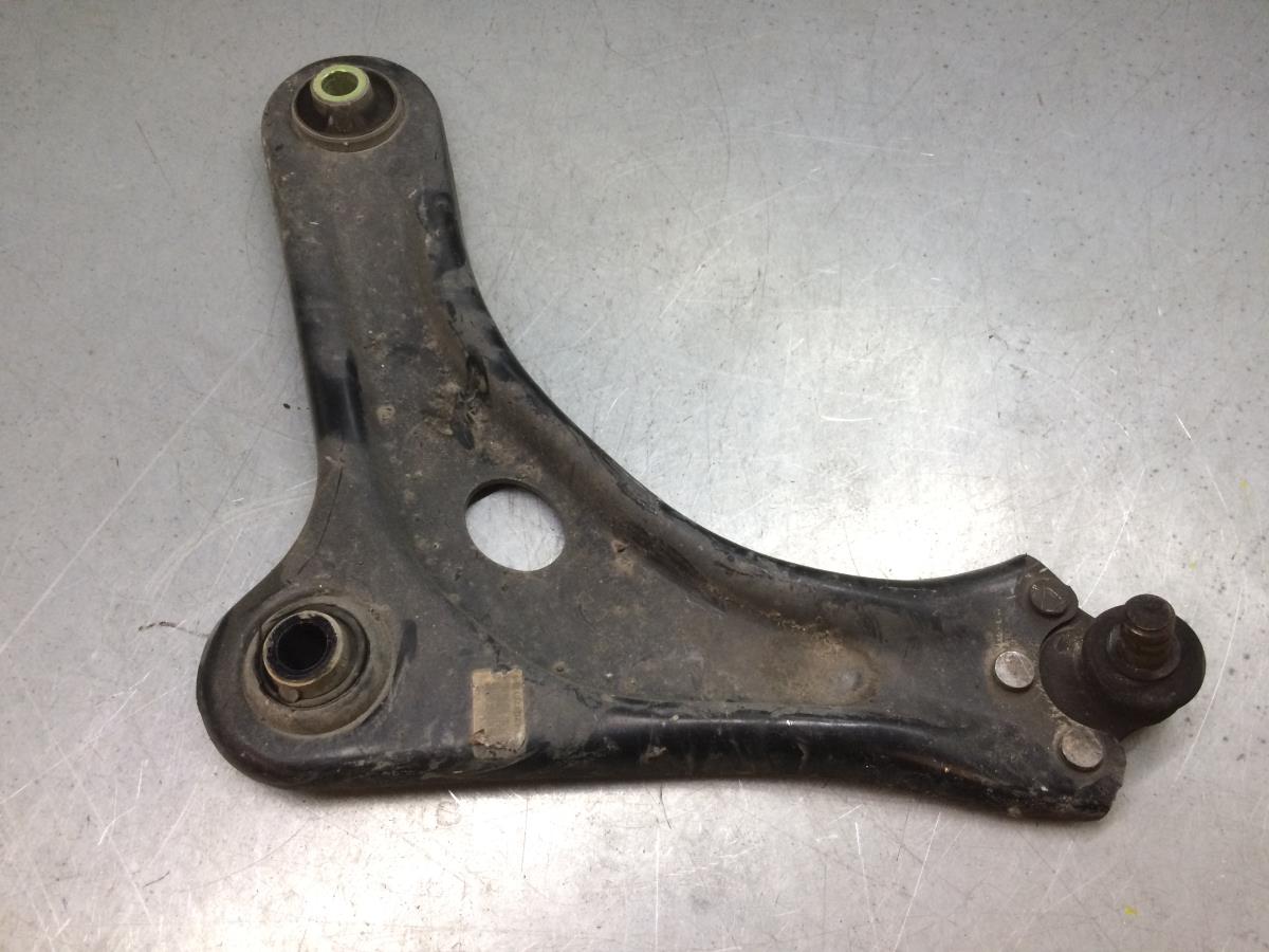 Left Front Suspension Arm: CITROEN C3 III - |Servcarros