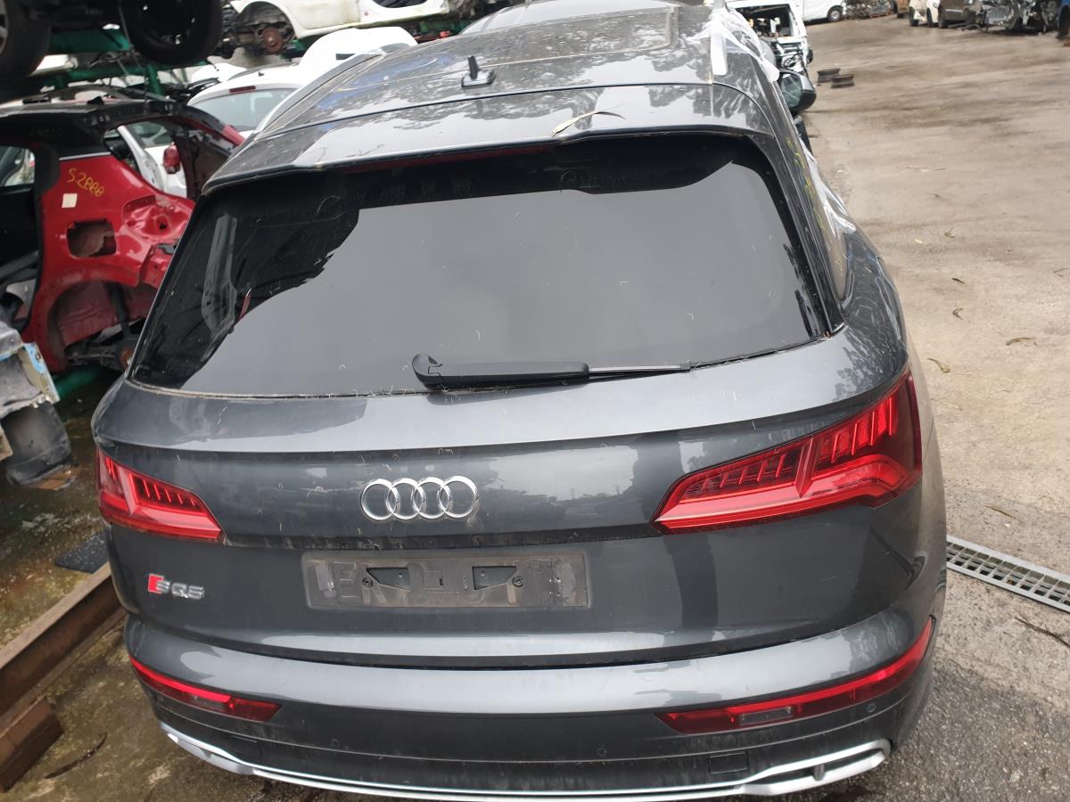 Tailgate: AUDI Q5 - |Servcarros