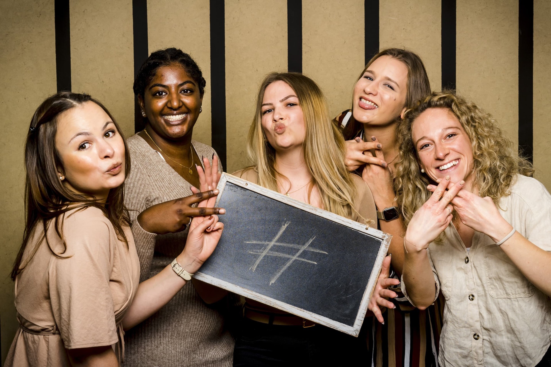 PRESS THE BUTTON Wels | Fotograf aus Wels kontaktieren und buchen