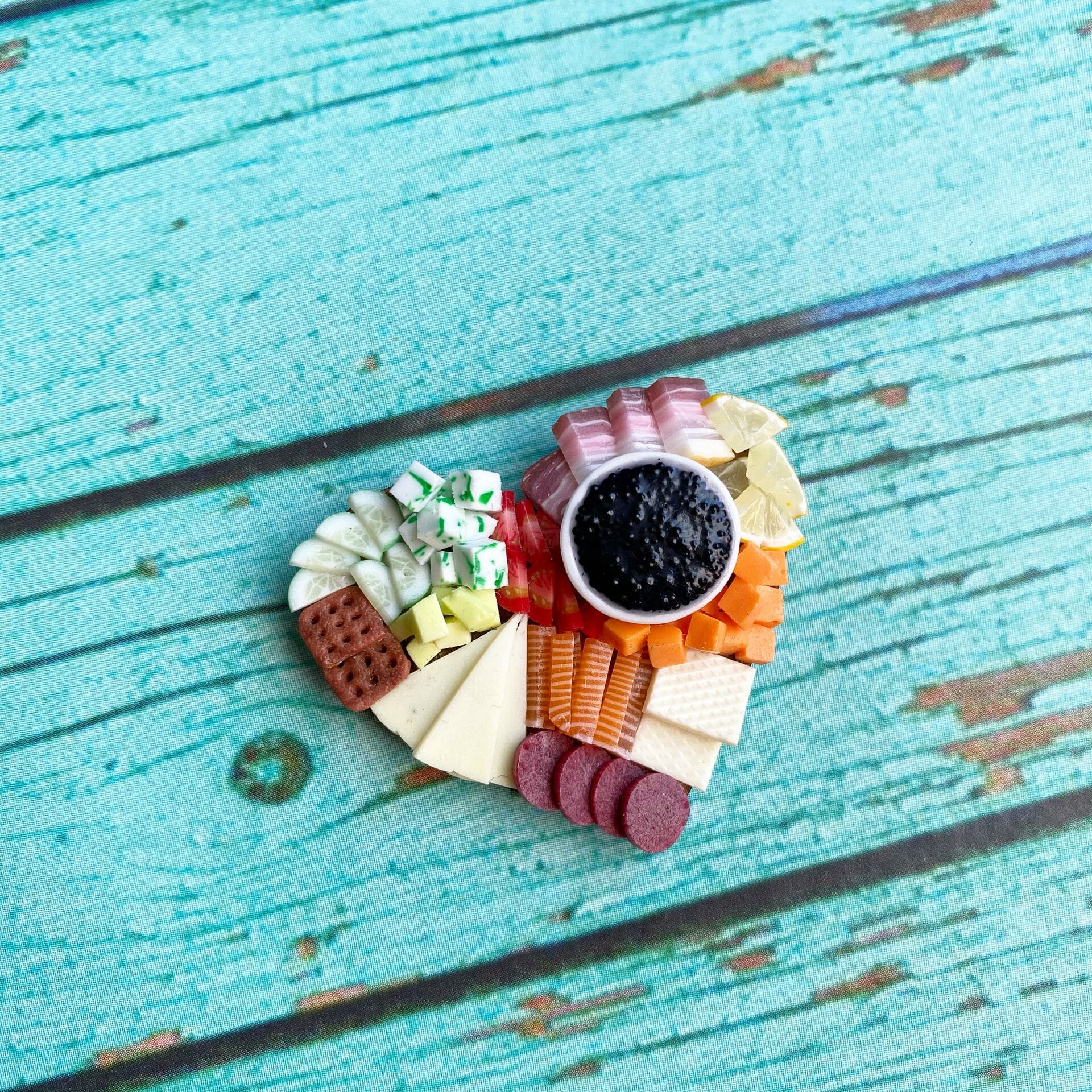 Miniature Magnet Valentine's Day Heart Board - Crealandia