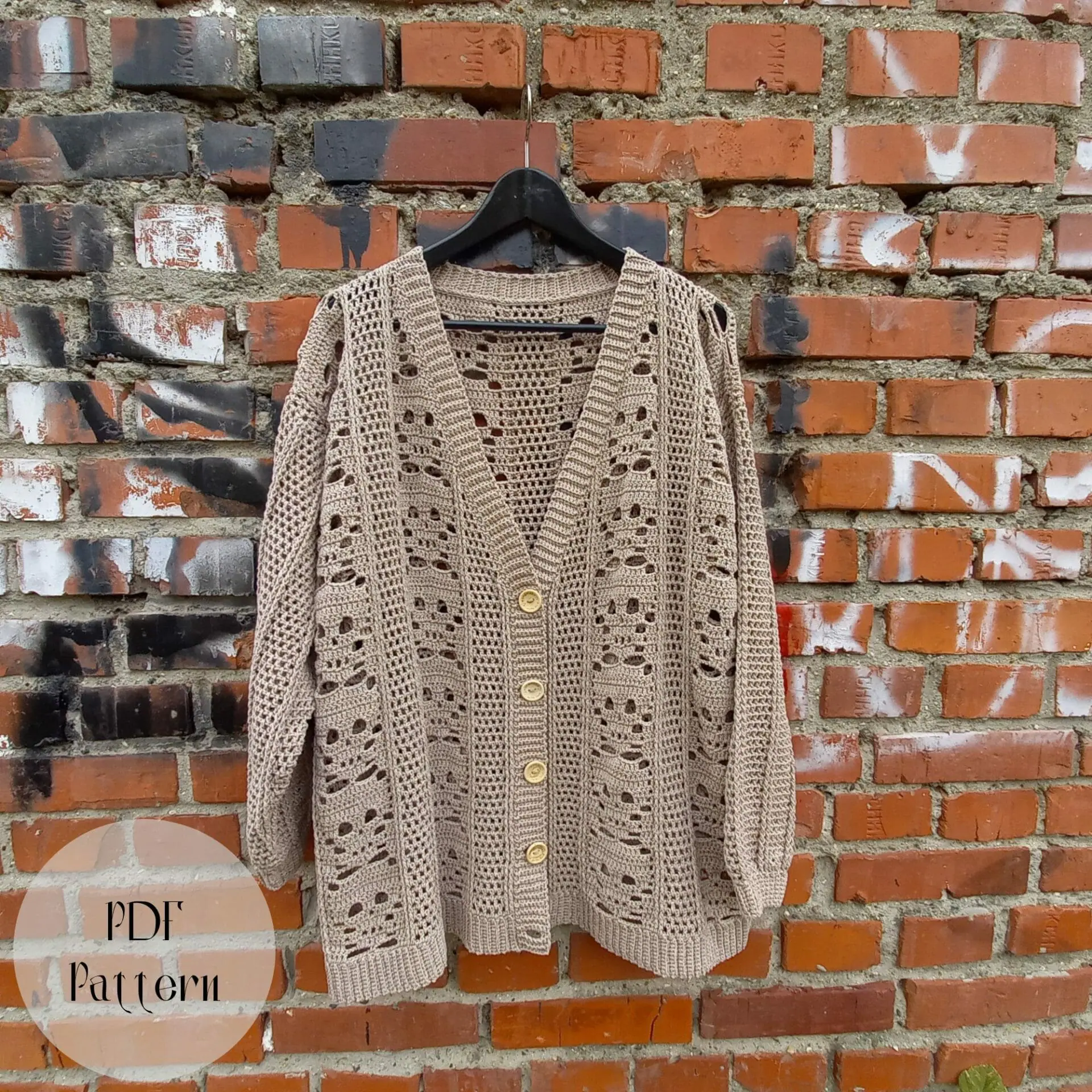 Crochet pattern cardigan with skulls - Crealandia