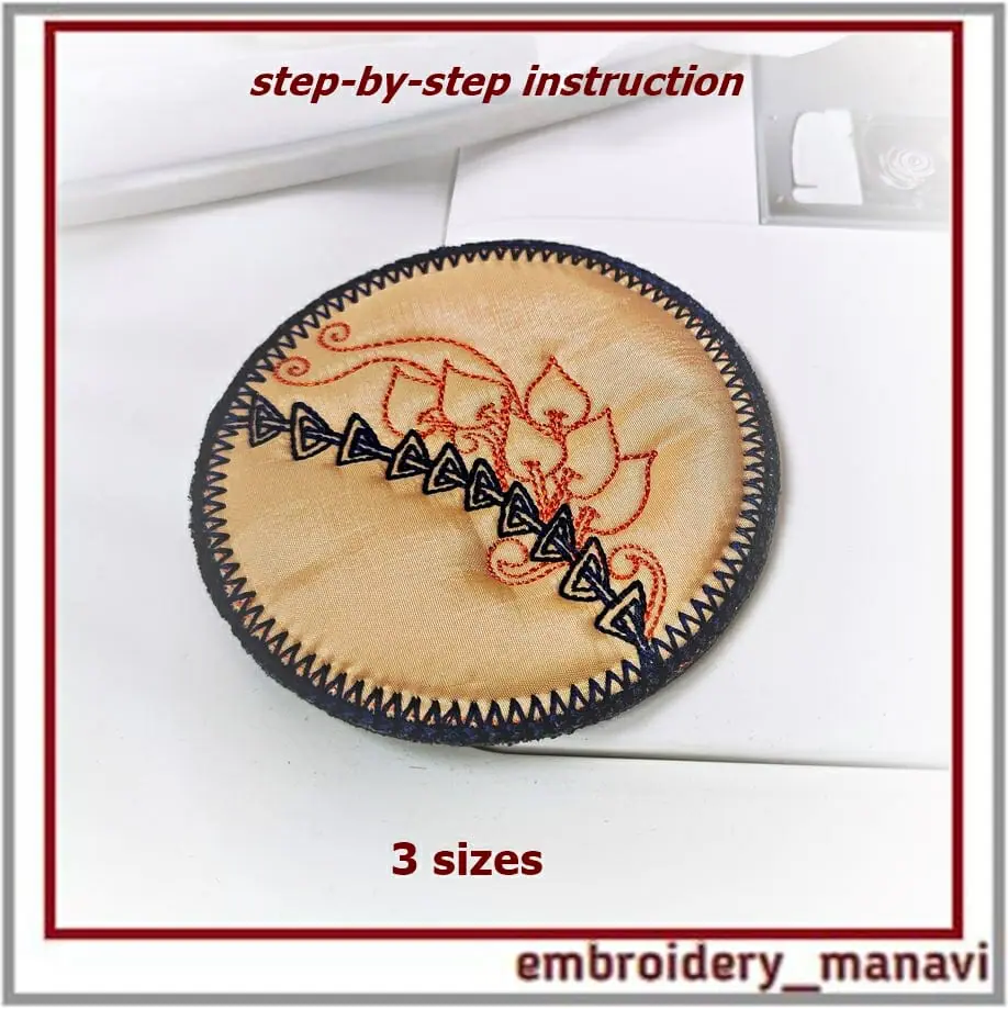In The Hoop embroidery designs of round napkins-stands ITH