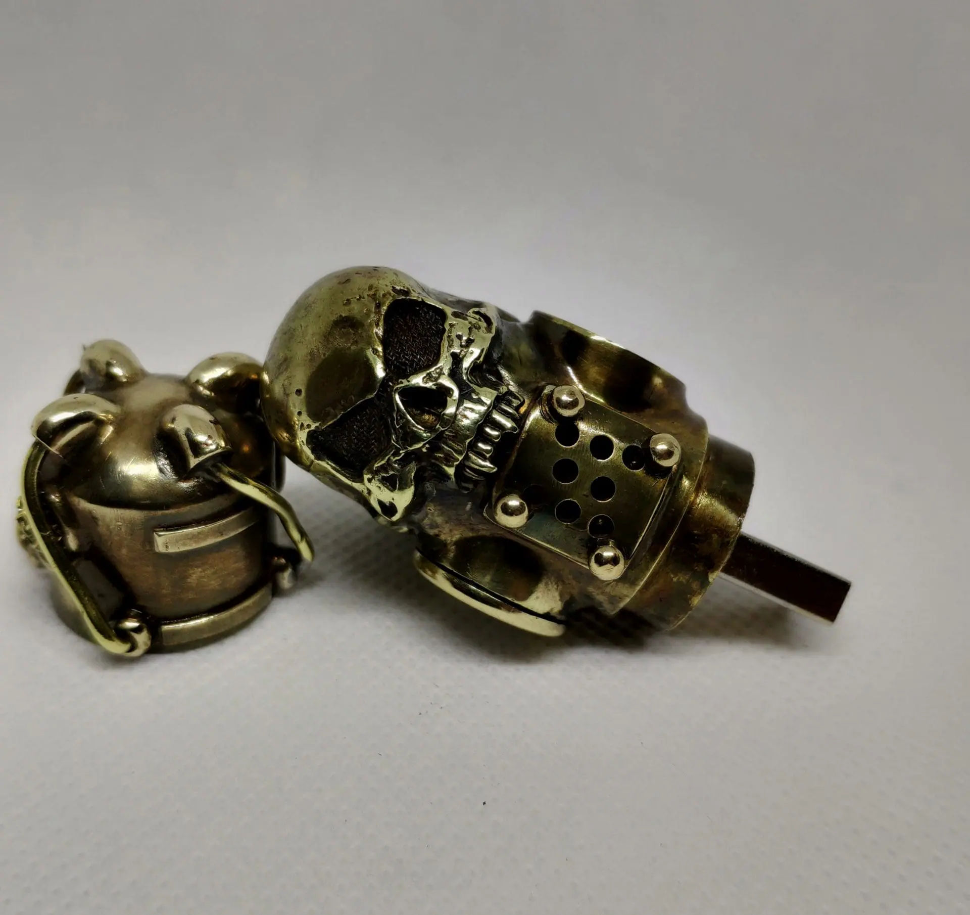 Skull steampunk USB flashdrive - Crealandia