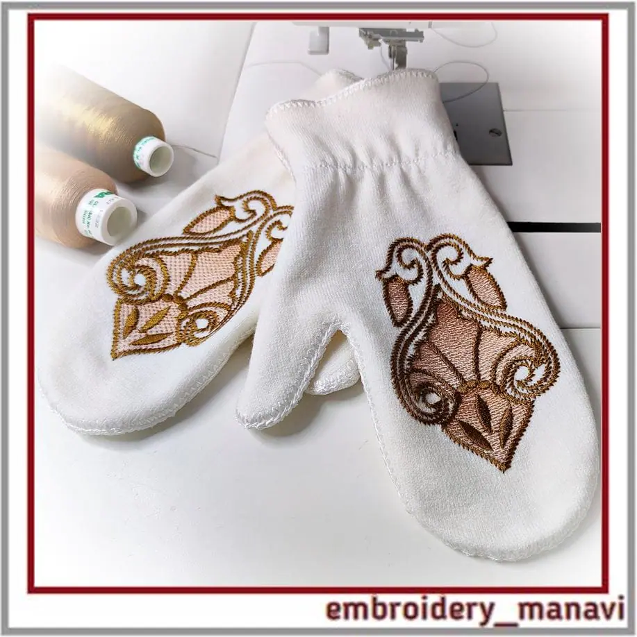 In the hoop embroidery design Mittens patterned ITH