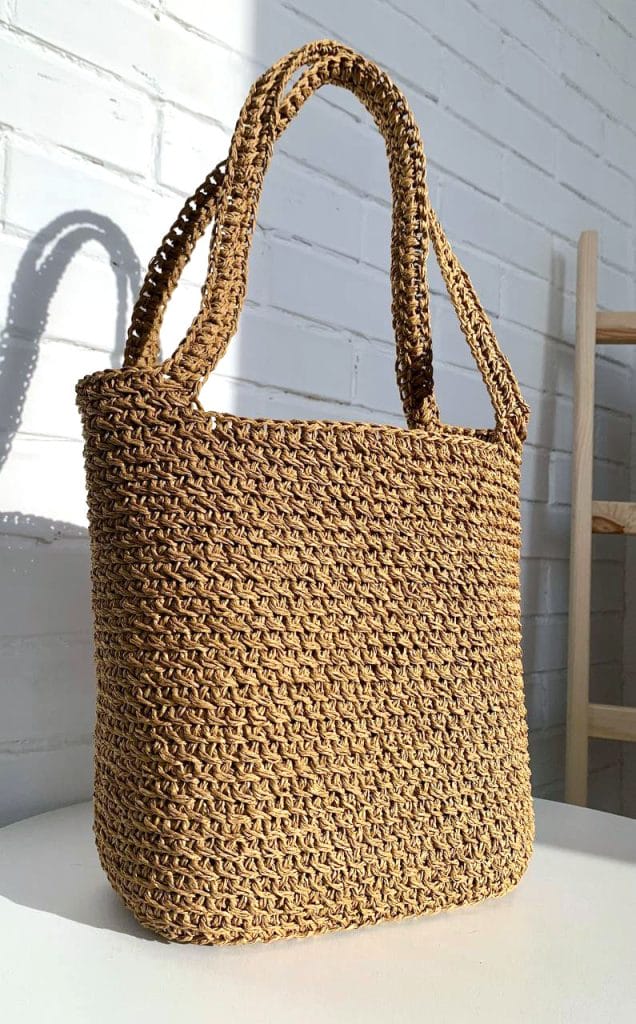 Crochet pattern Twisted Raffia Tote Bag Tutorial - Crealandia