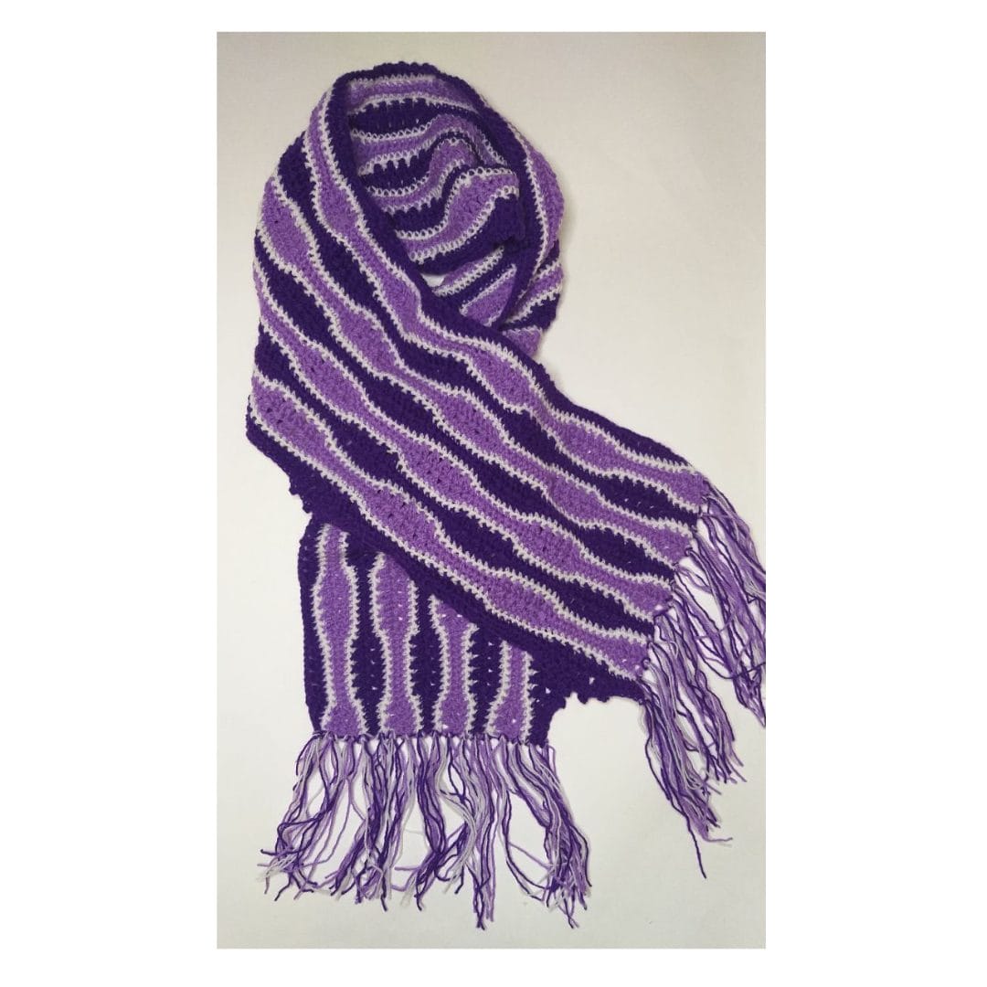 Crochet purple scarf pattern for men or women - Crealandia