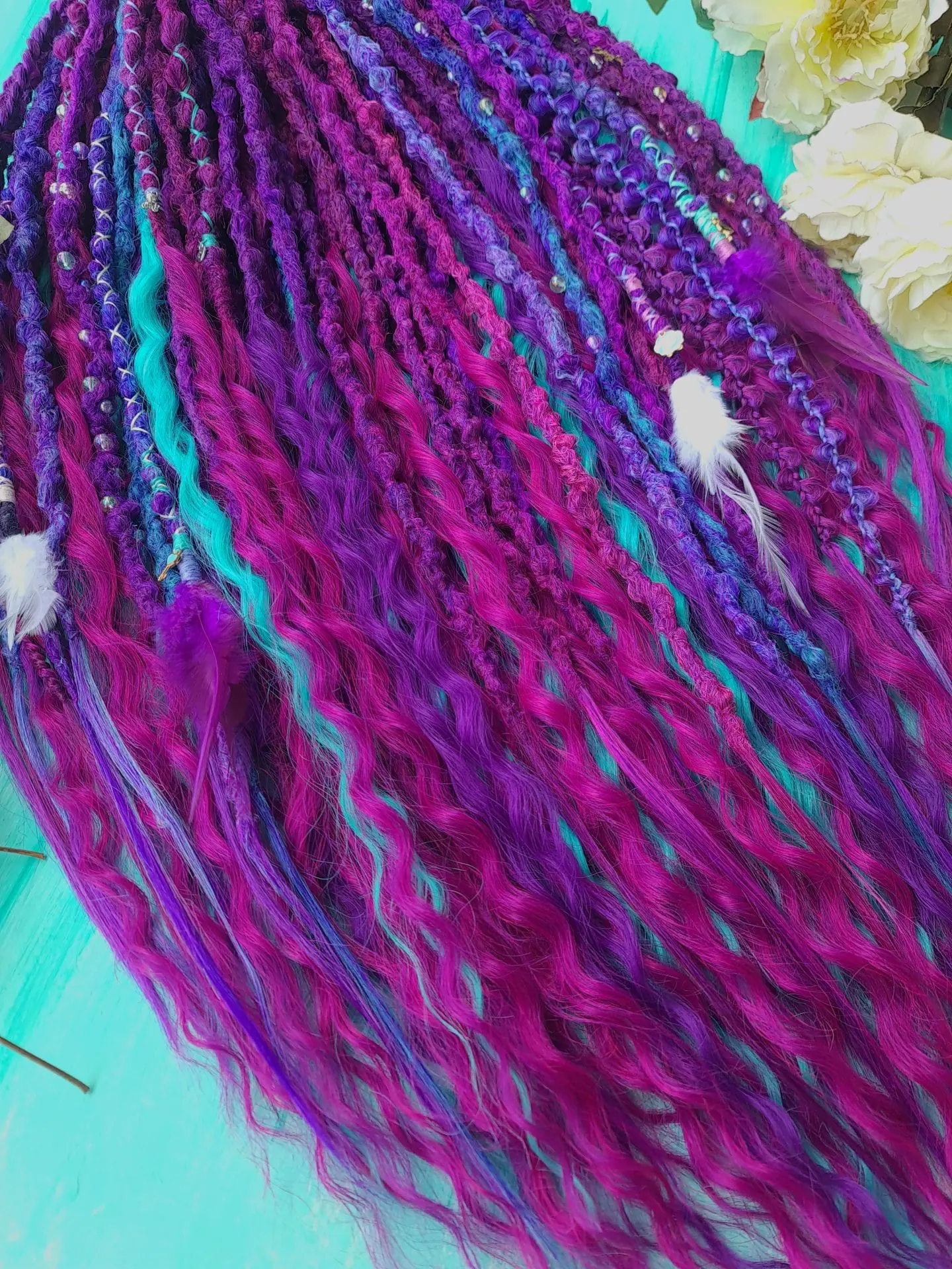 Purple Violet and Teal mix synthetic curly dreads - Crealandia