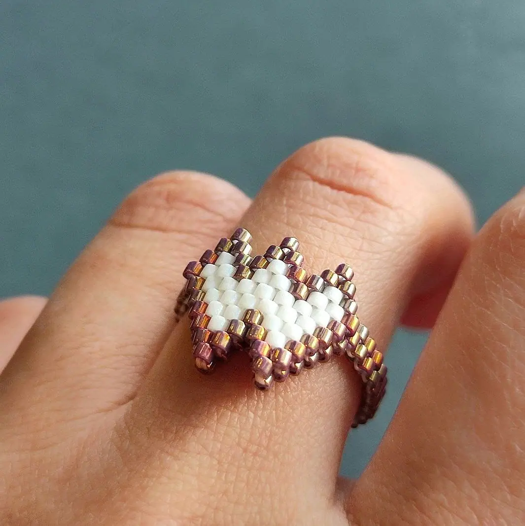 PDF tutorial - Beaded Wonder Woman ring. Mom ring beading pattern - Crealandia