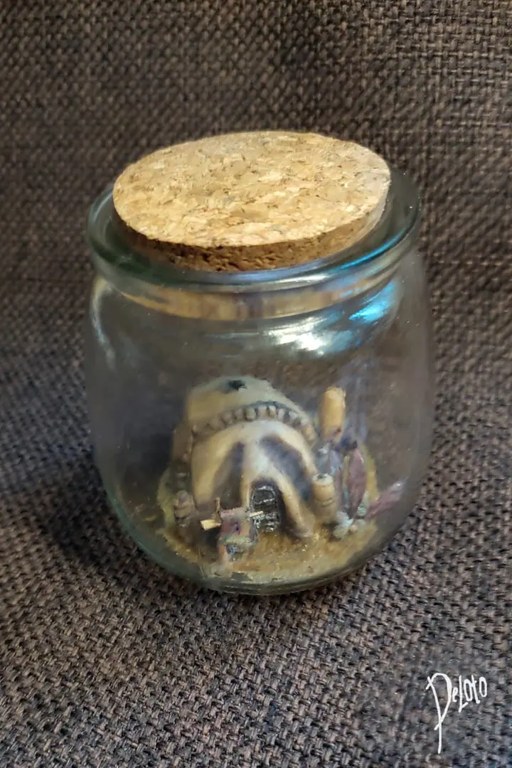 Redoran house in the jar. Based on TES III: Morrowind - Crealandia