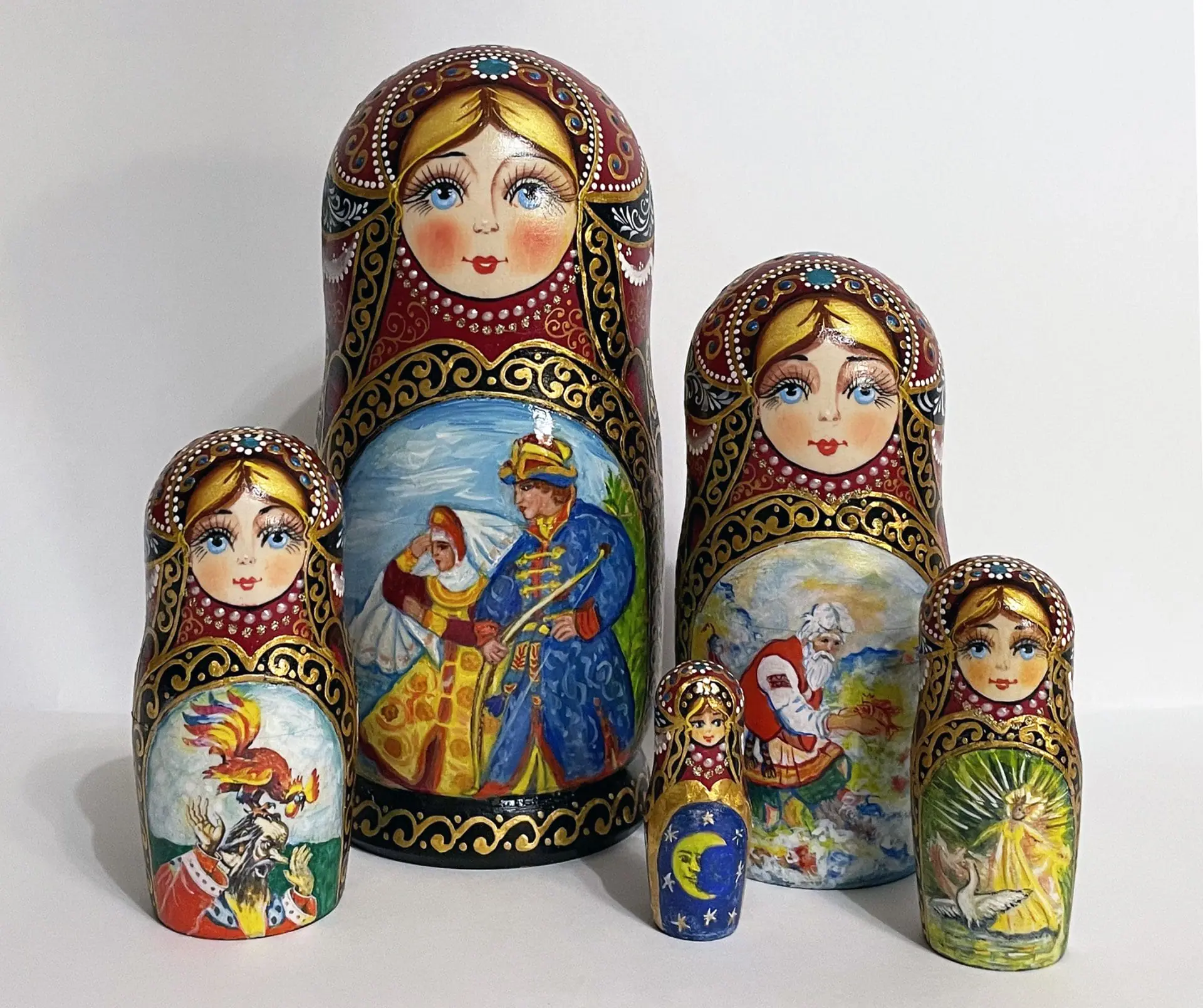 Russian stacking doll with fairy tale of 5 pieces - Crealandia