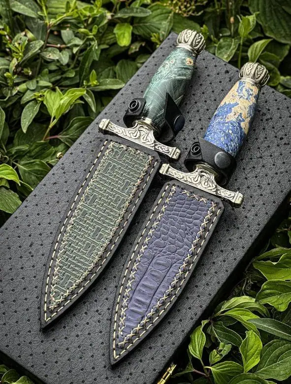 Kortik Knife – A Masterpiece of Damascus Steel and Karelian Birch ...