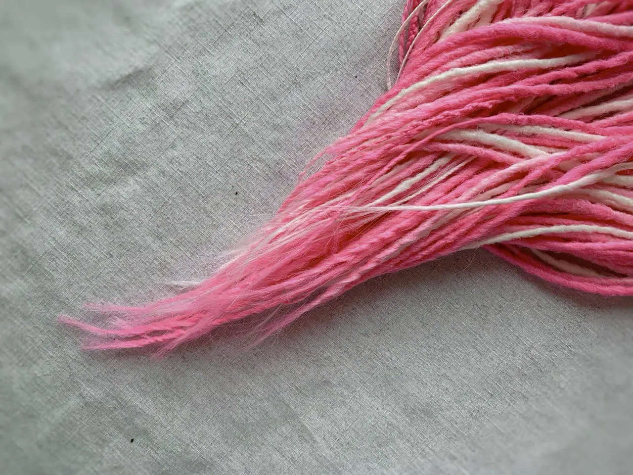 neon pink de crochet dreads full set cyberpunk style