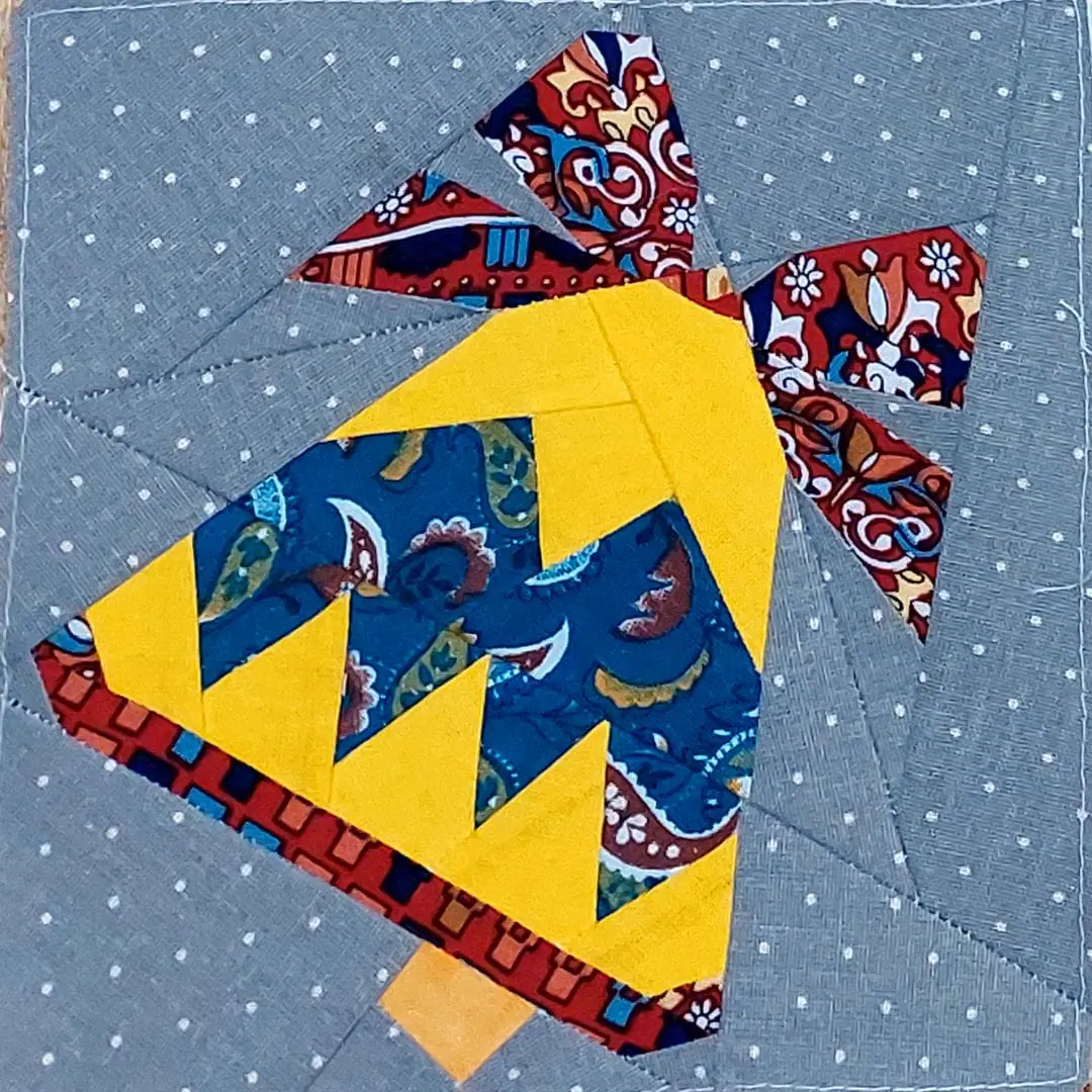 8” Christmas bell quilt block patterns 3 versions in paper p