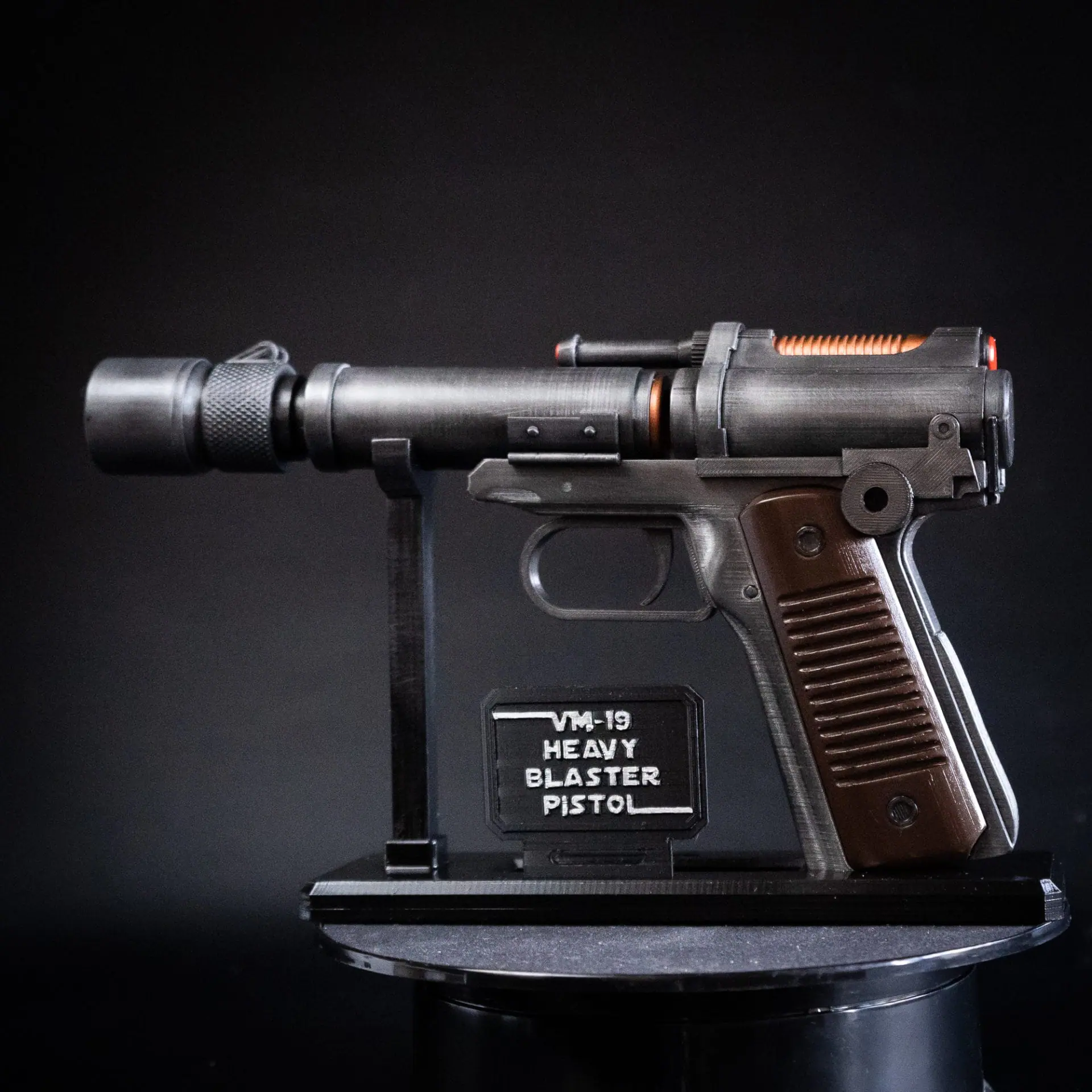 Kay Vess VM-19 Heavy Blaster Pistol Replica | Star Wars Outlaws ...