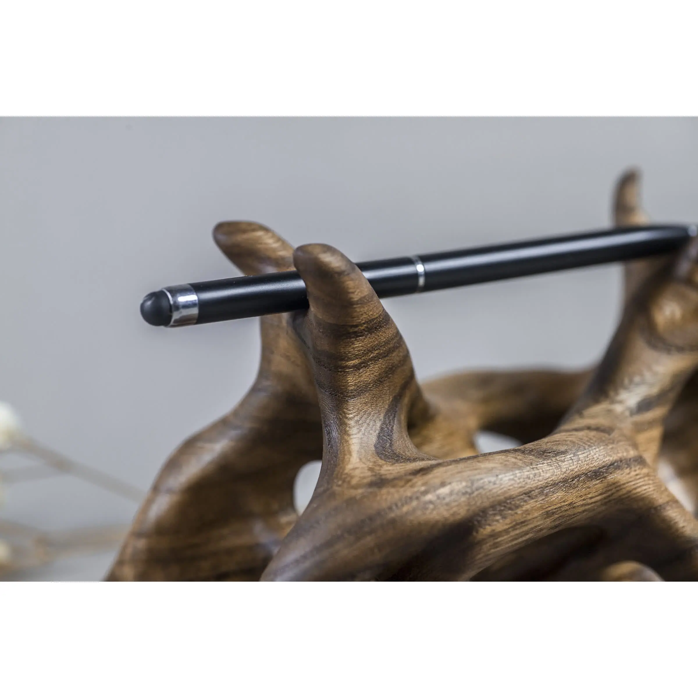 Wooden Pen Holder (material – ELM) Hand Made Carving - Crealandia