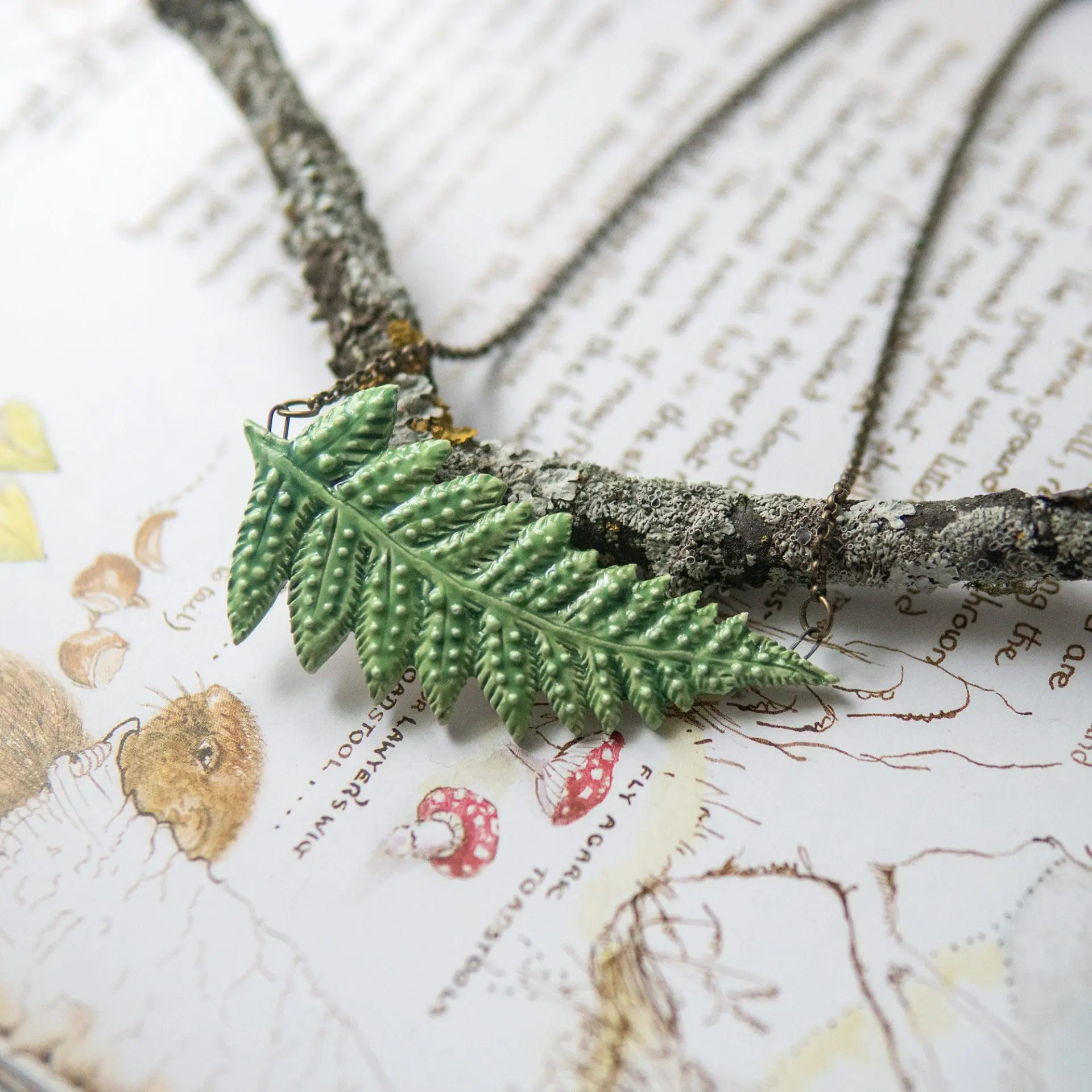 Ceramic fern botanical necklace - Crealandia