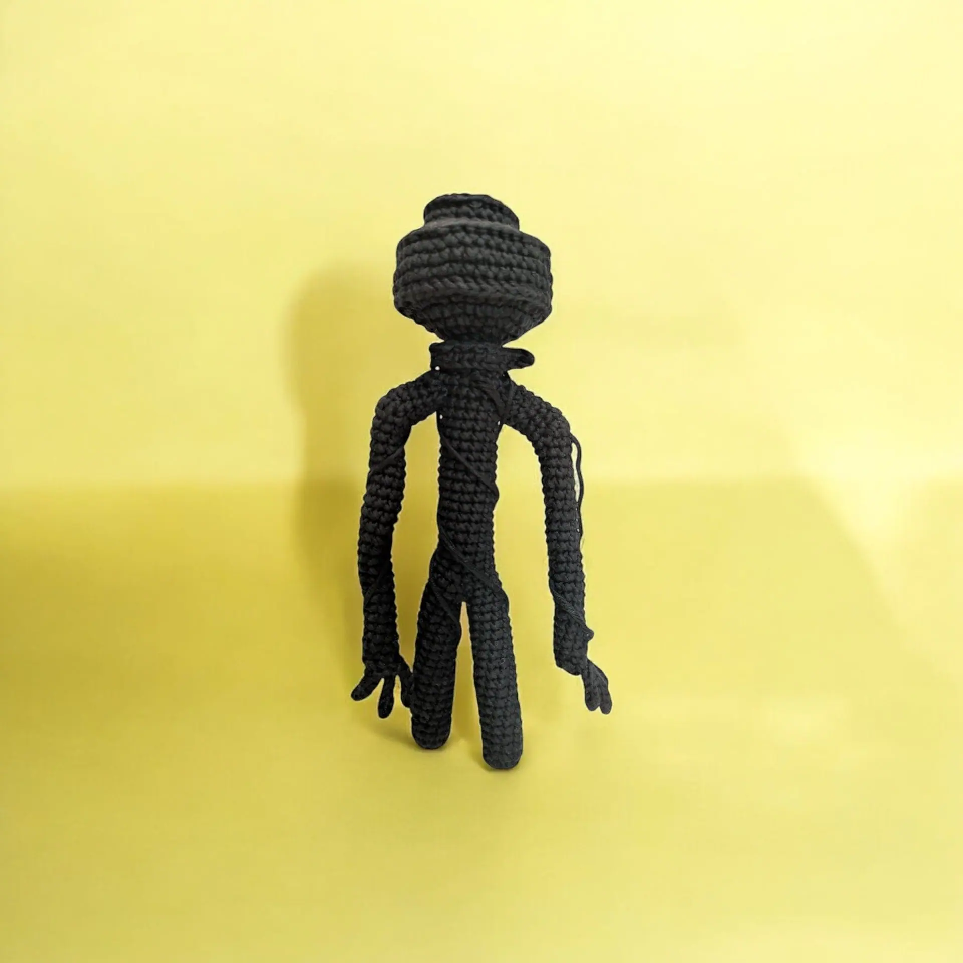 Bacteria from game Backrooms, knitted toy - Crealandia