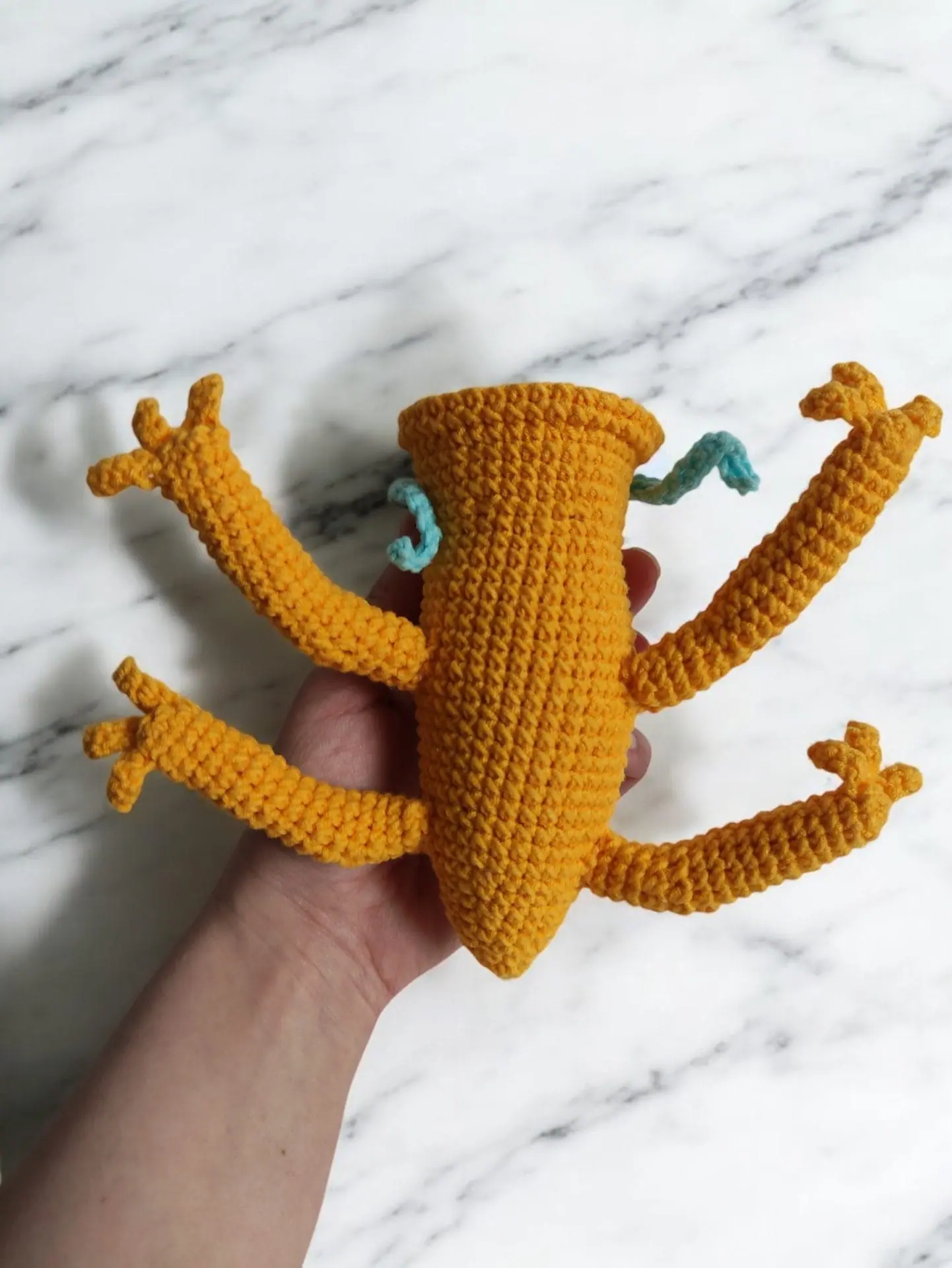 Entity Bone Thief (The Backrooms), knitted toy - Crealandia