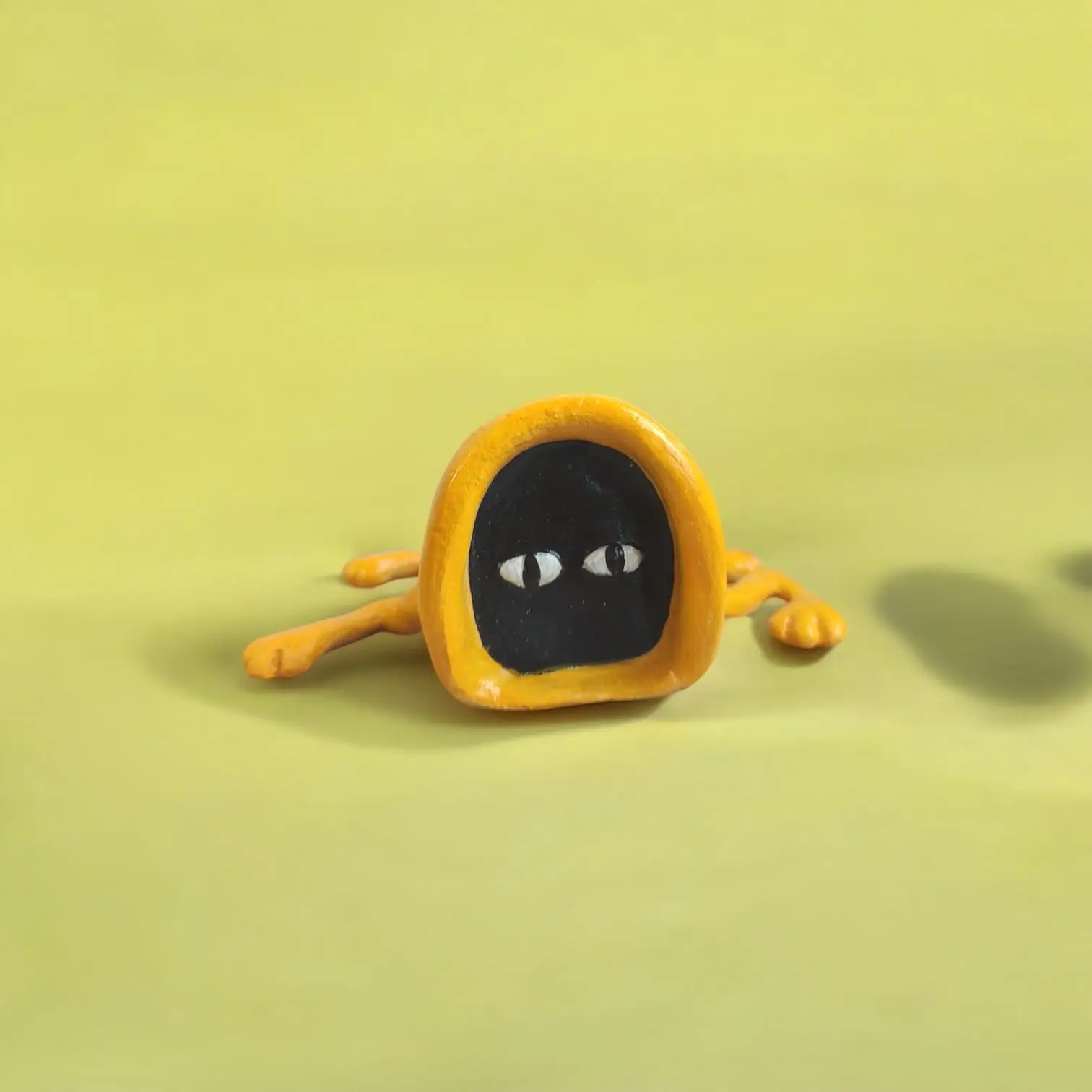 Bone Thief handmade figurine (The Backrooms) - Crealandia