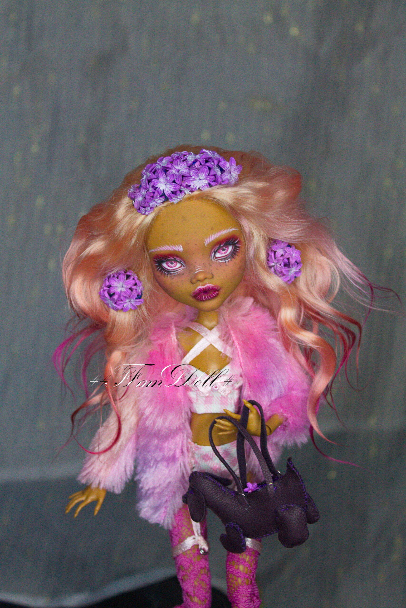 Monster High Claudine Repaint doll - DailyDoll Shop