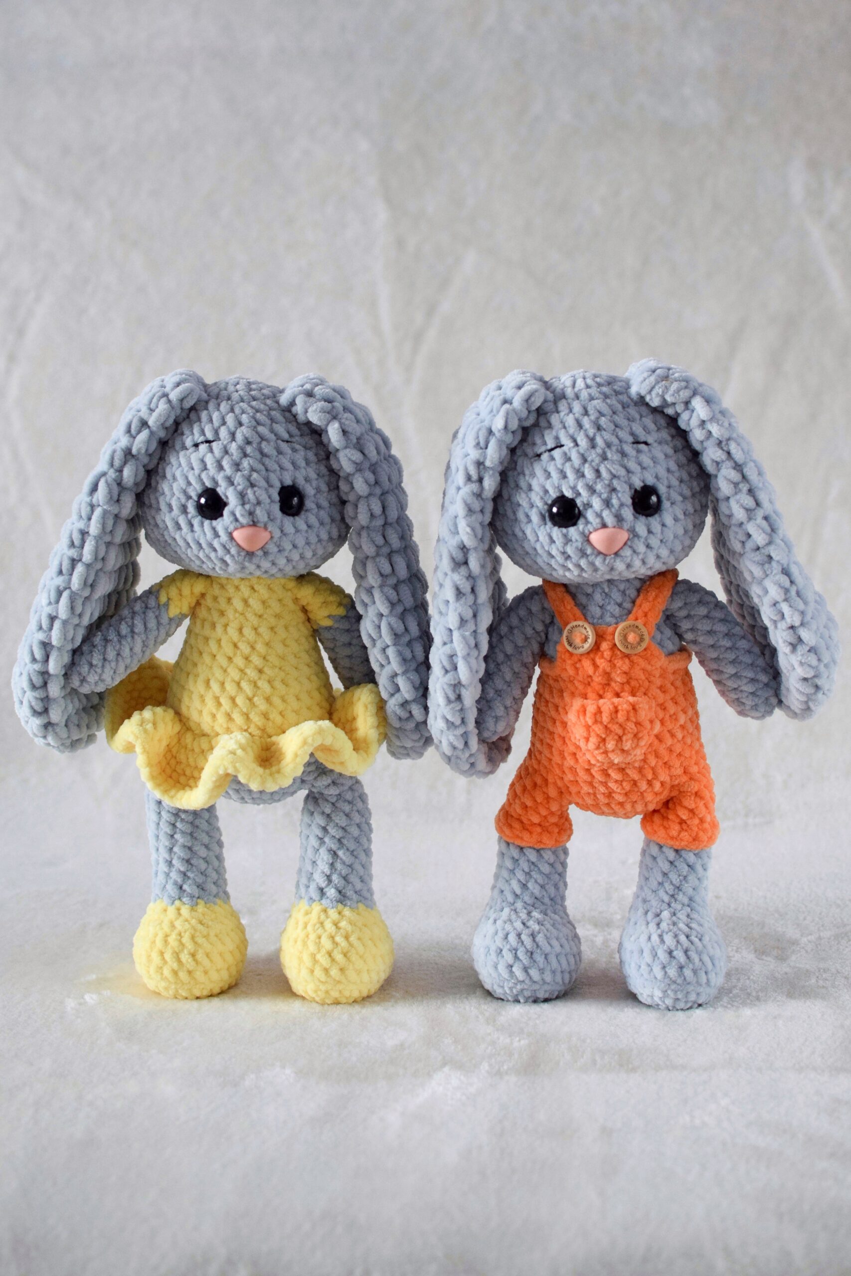Amigurumi Crochet pattern «Plush bunnies Betty and Ricky» - DailyDoll Shop