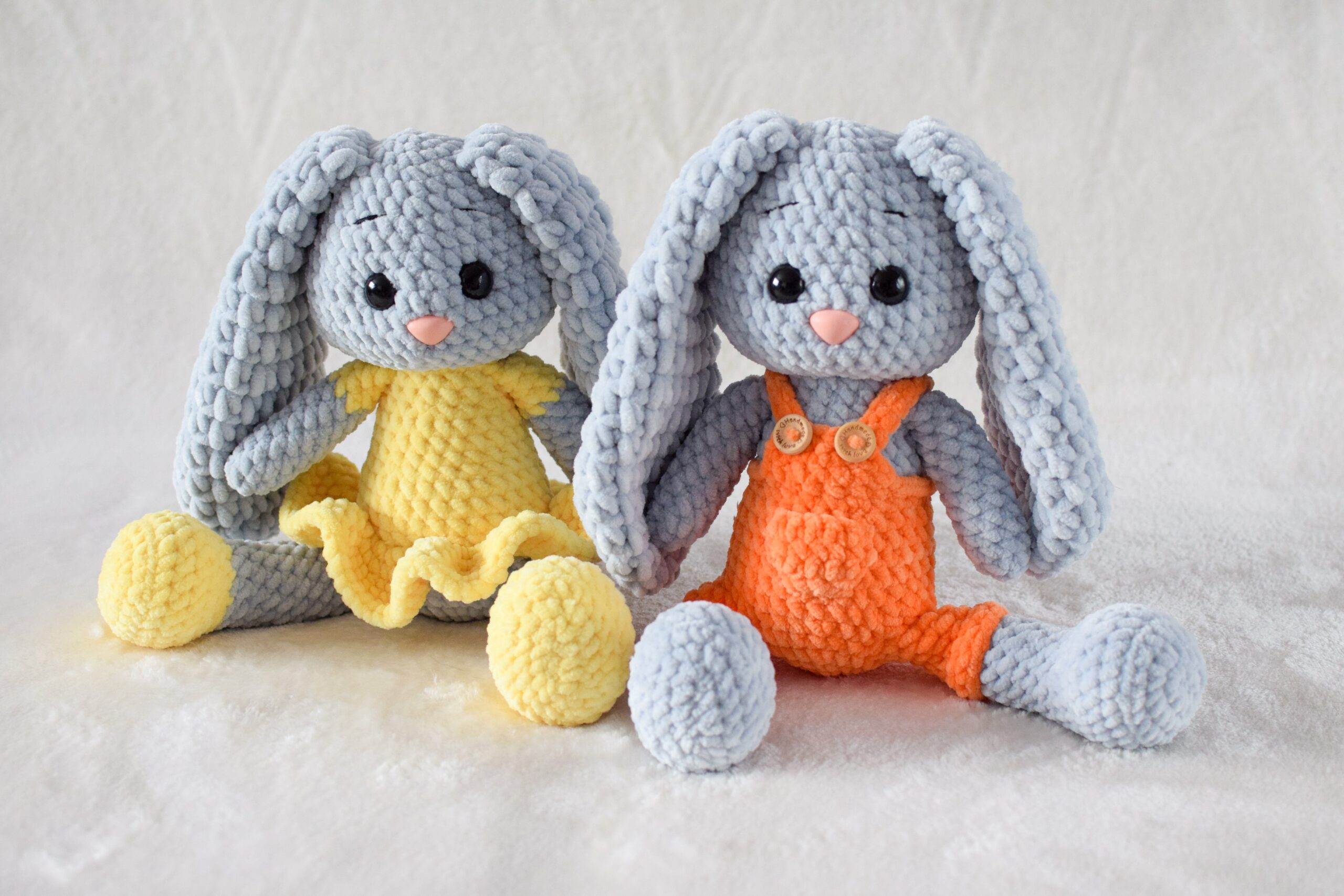 Amigurumi Crochet pattern «Plush bunnies Betty and Ricky» - DailyDoll Shop