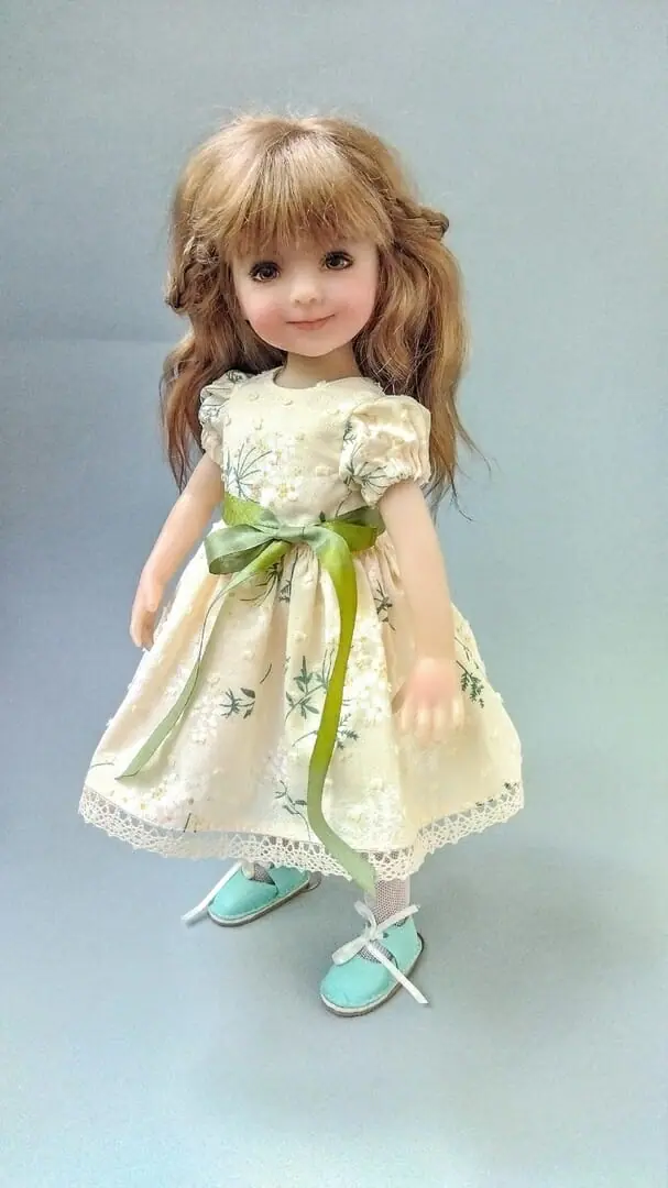 Pale yellow textured dress with wildflovers for dolls. - DailyDoll Shop