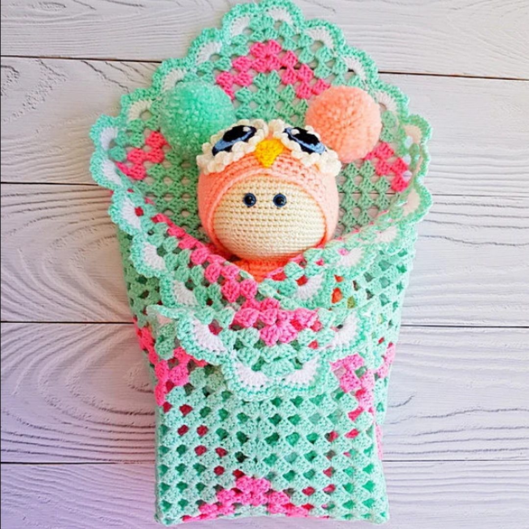 Amigurumi doll pattern Little Princess Sally Crochet