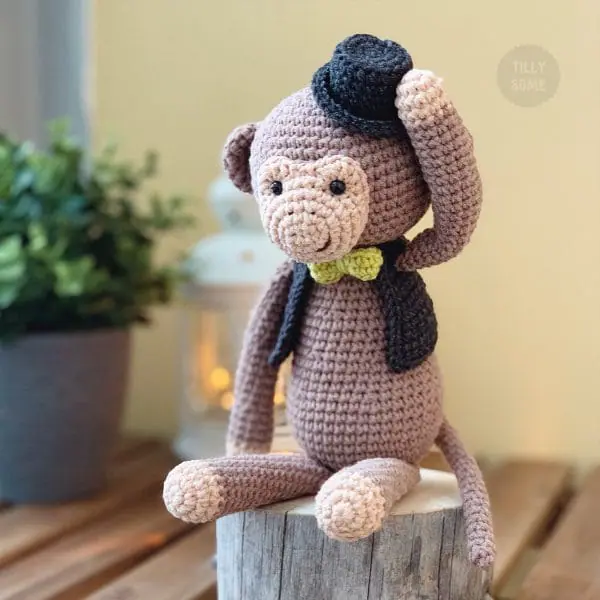 Monty the Monkey Amigurumi Crochet Pattern - DailyDoll Shop