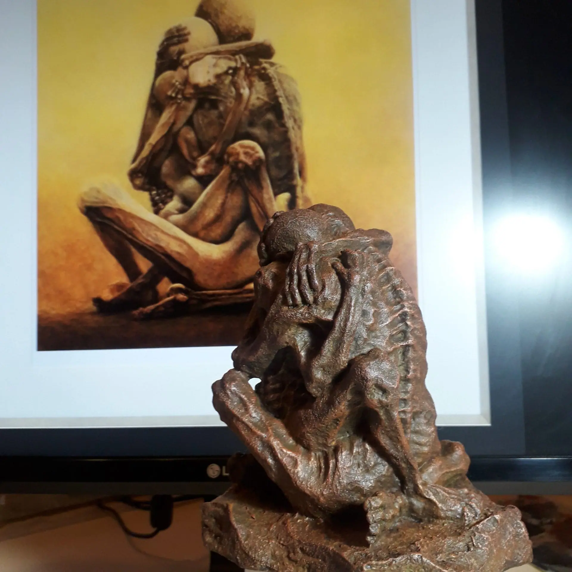 Surreal sculpture. Zdzislaw Beksinski - DailyDoll Shop