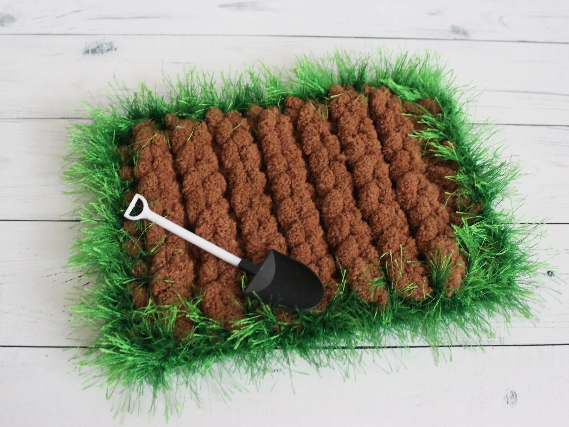 Miniature Garden 1:12 Knitted Garden Realistic miniature - DailyDoll Shop