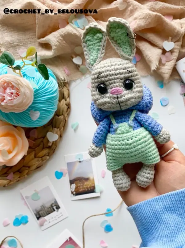 Crochet Hunney Bunny in a mint rompers - DailyDoll Shop