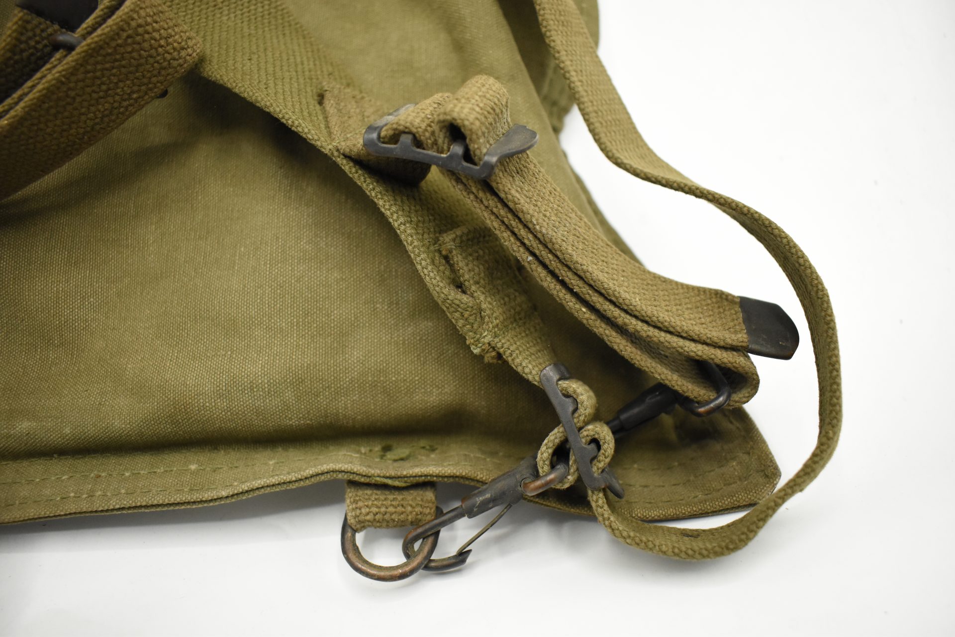 U.S WW2 Canvas Water carrying 6 gallon device – Byf41